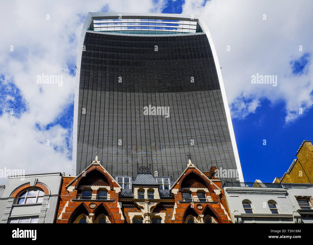 Nicknamed the walkie talkie building hi-res stock photography and ...
