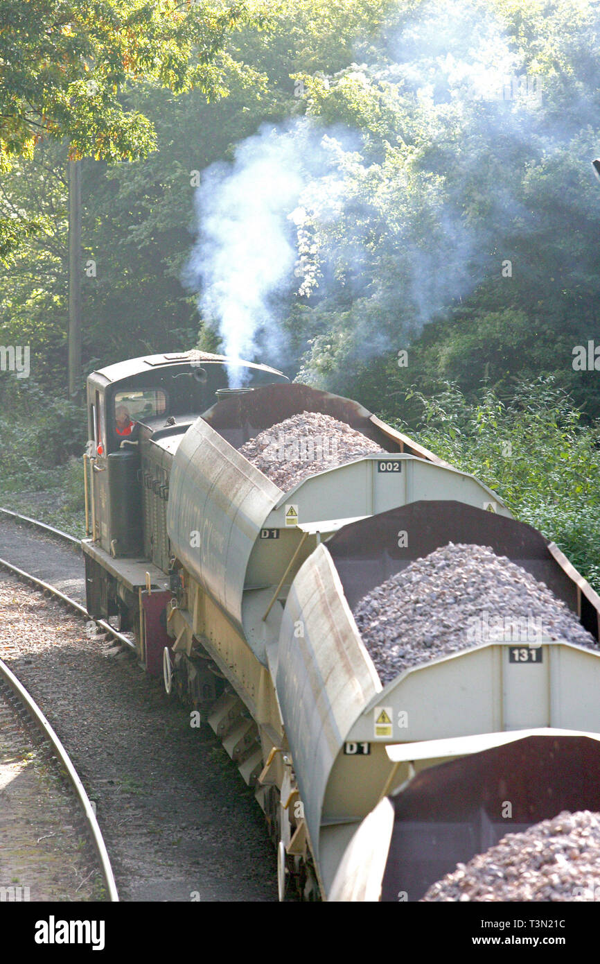 Hanson quarry wales hi-res stock photography and images - Alamy
