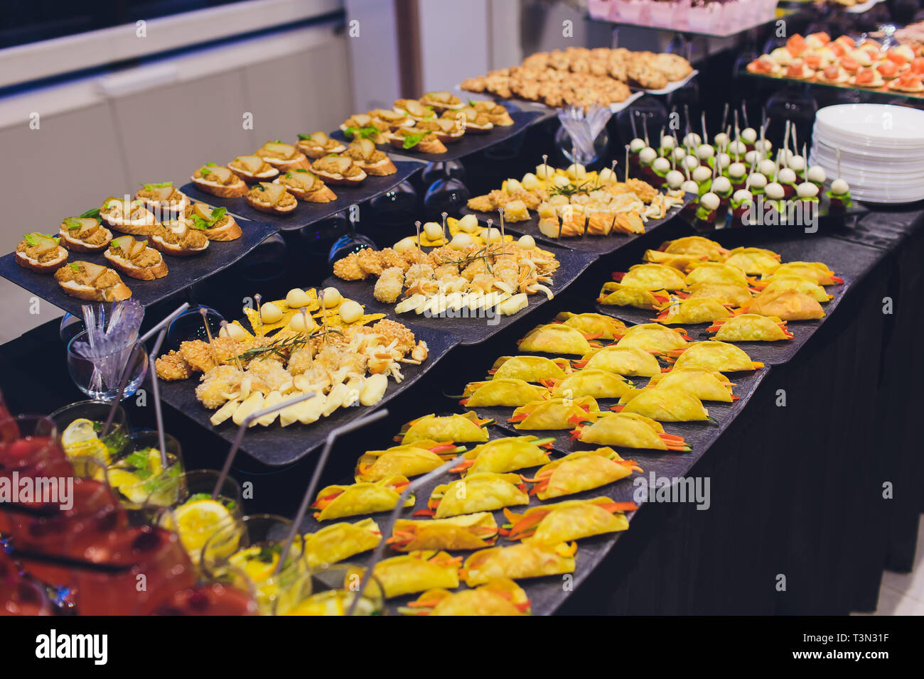 Club sandwich hotel hi-res stock photography and images - Alamy