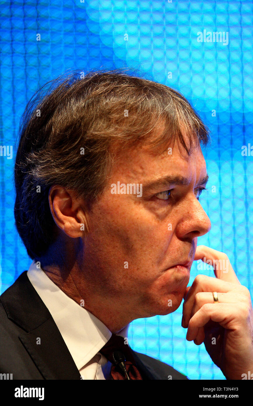 Jeremy Darroch, Chief Executive and Executive Director, BSkyB. IOD ...