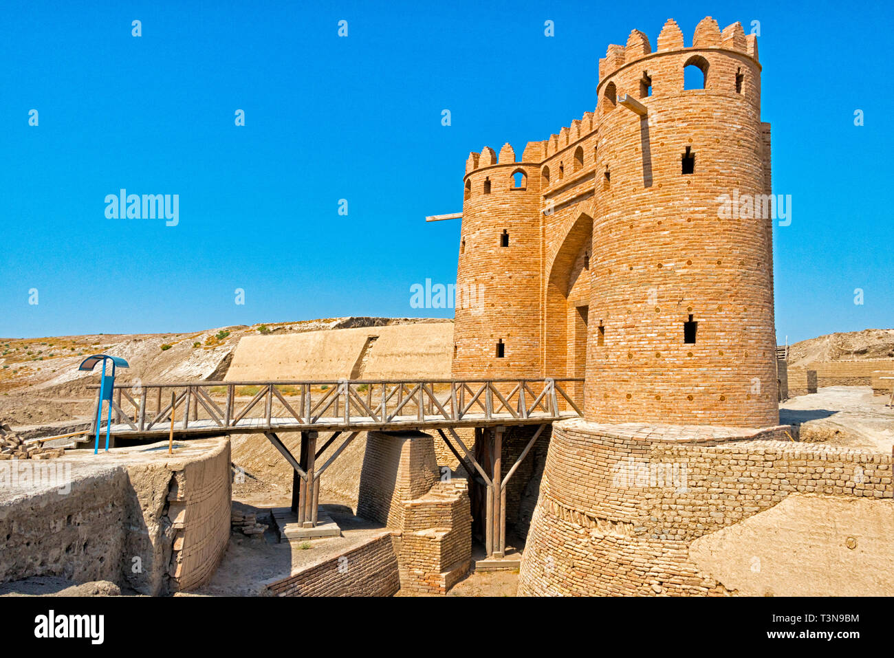 The gate of Shakhristan at the ruins of Otrar, Kazakhstan Stock Photo ...