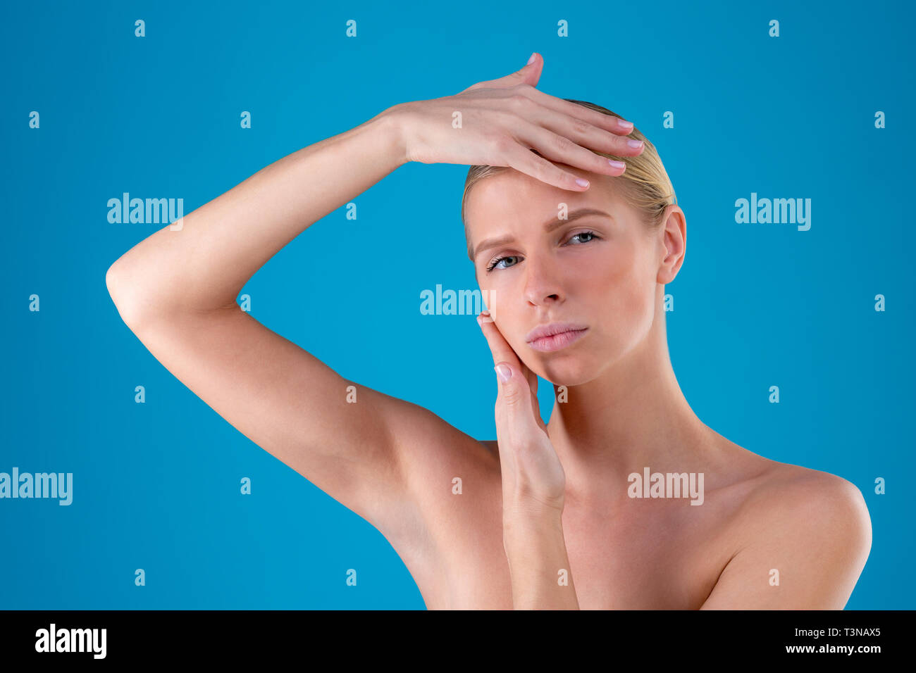 Close up portrait of gorgeous beautiful and good-looking young woman ...