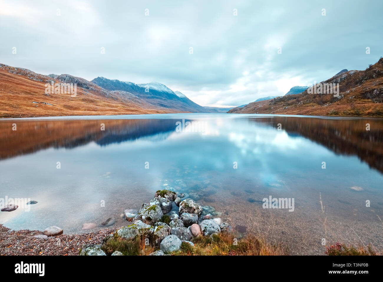 Loch na sealga hi-res stock photography and images - Alamy
