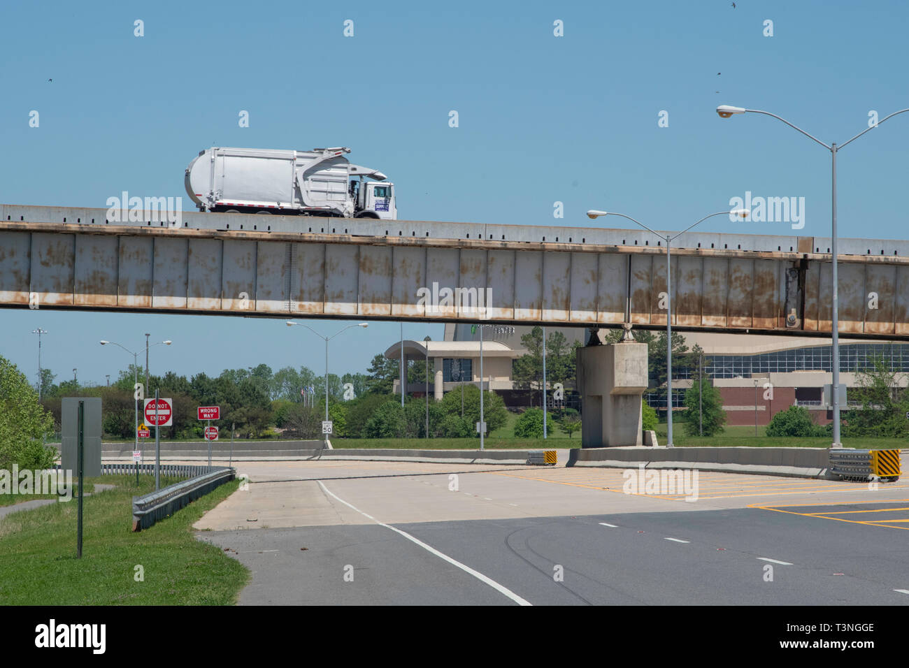 Structurally design bridge hi-res stock photography and images - Alamy