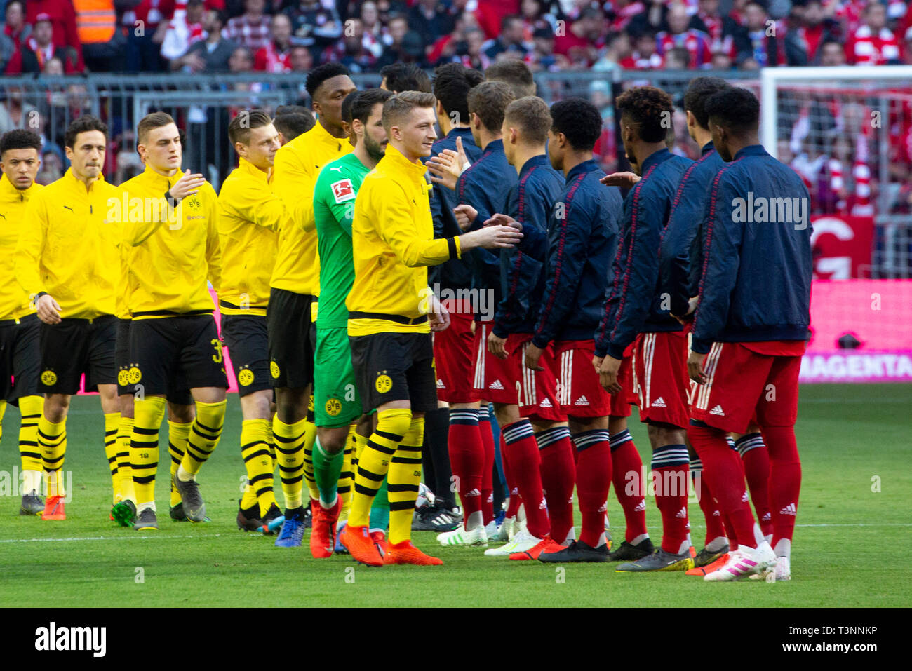 Landscape clapping sport hi-res stock photography and images - Alamy