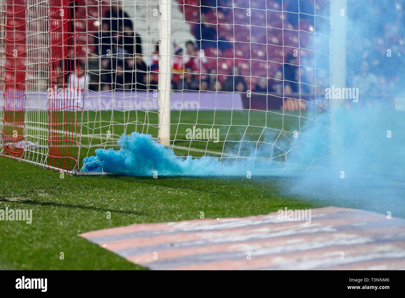 Ipswich football club fans hi-res stock photography and images - Alamy