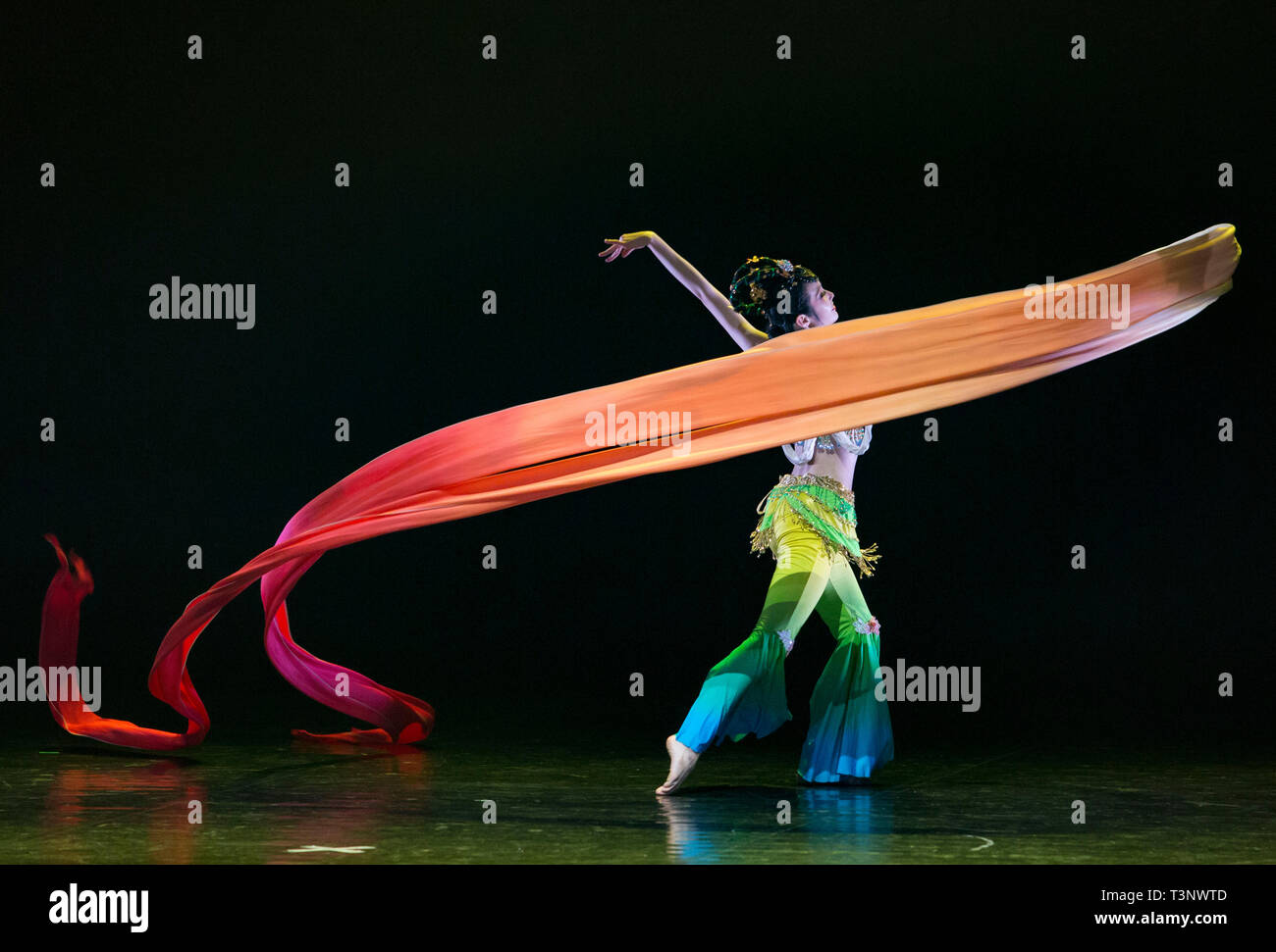 Flying goddess hi-res stock photography and images - Alamy
