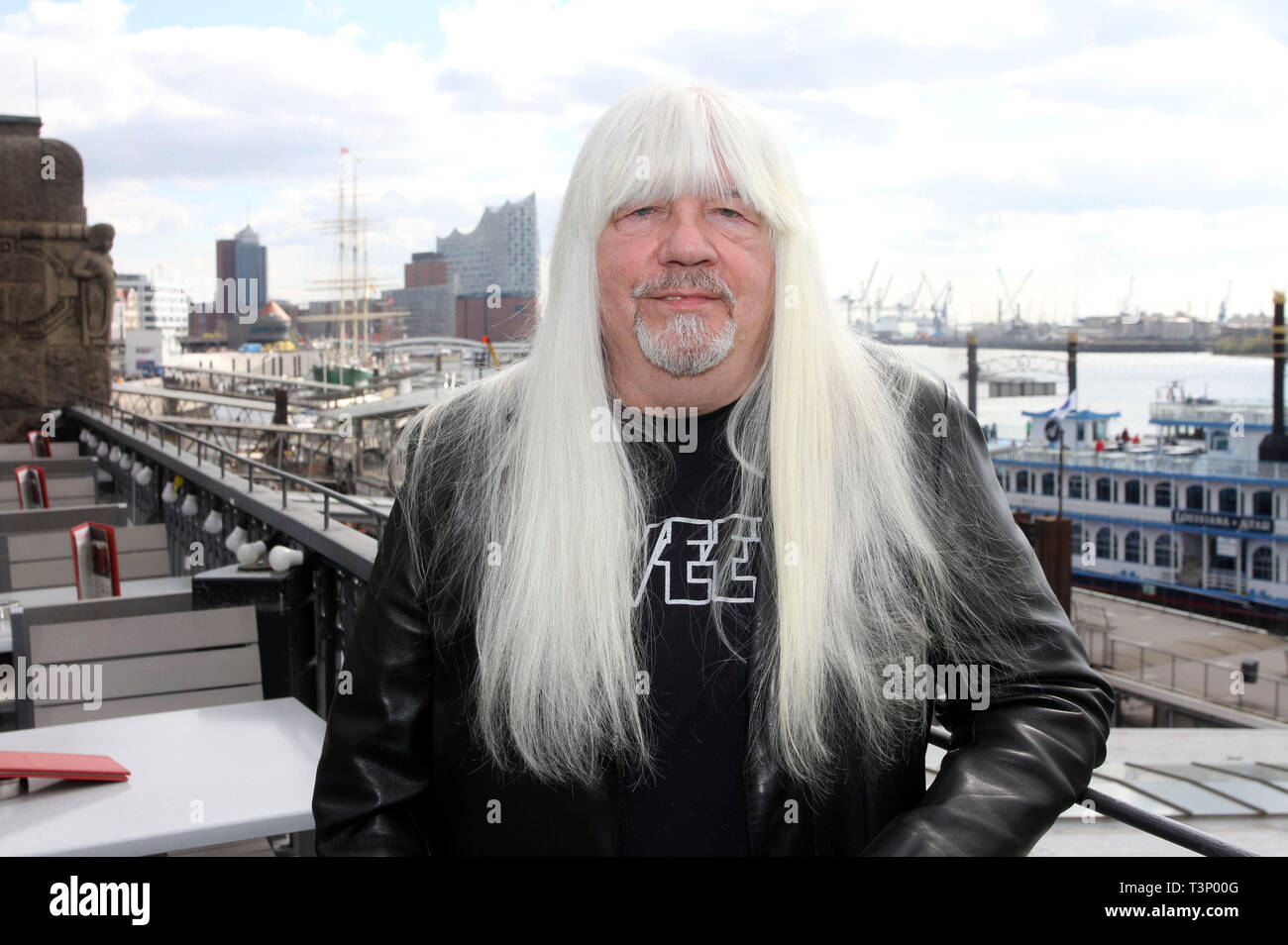 Andy Scott of The Sweet at the media day in the Hardrock Cafe on April ...