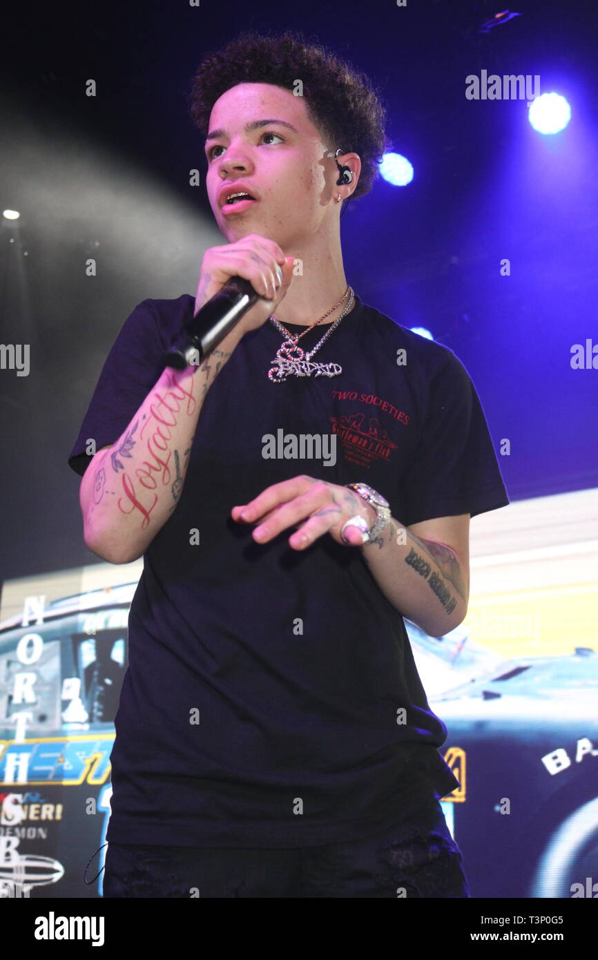 Lil mosey hi-res stock photography and images - Alamy