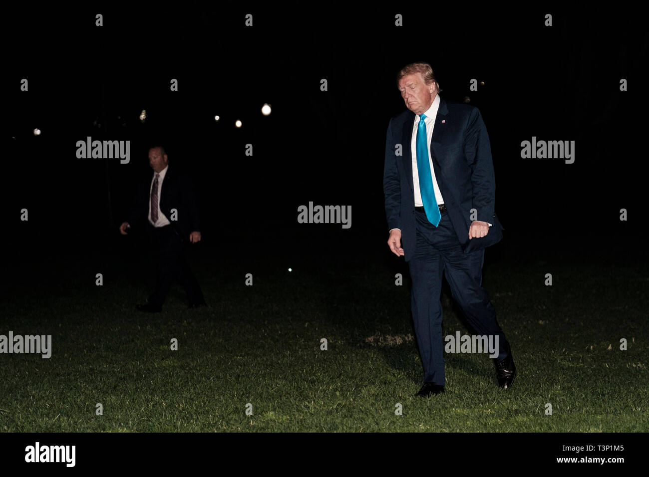President donald trump houston hi-res stock photography and images - Alamy