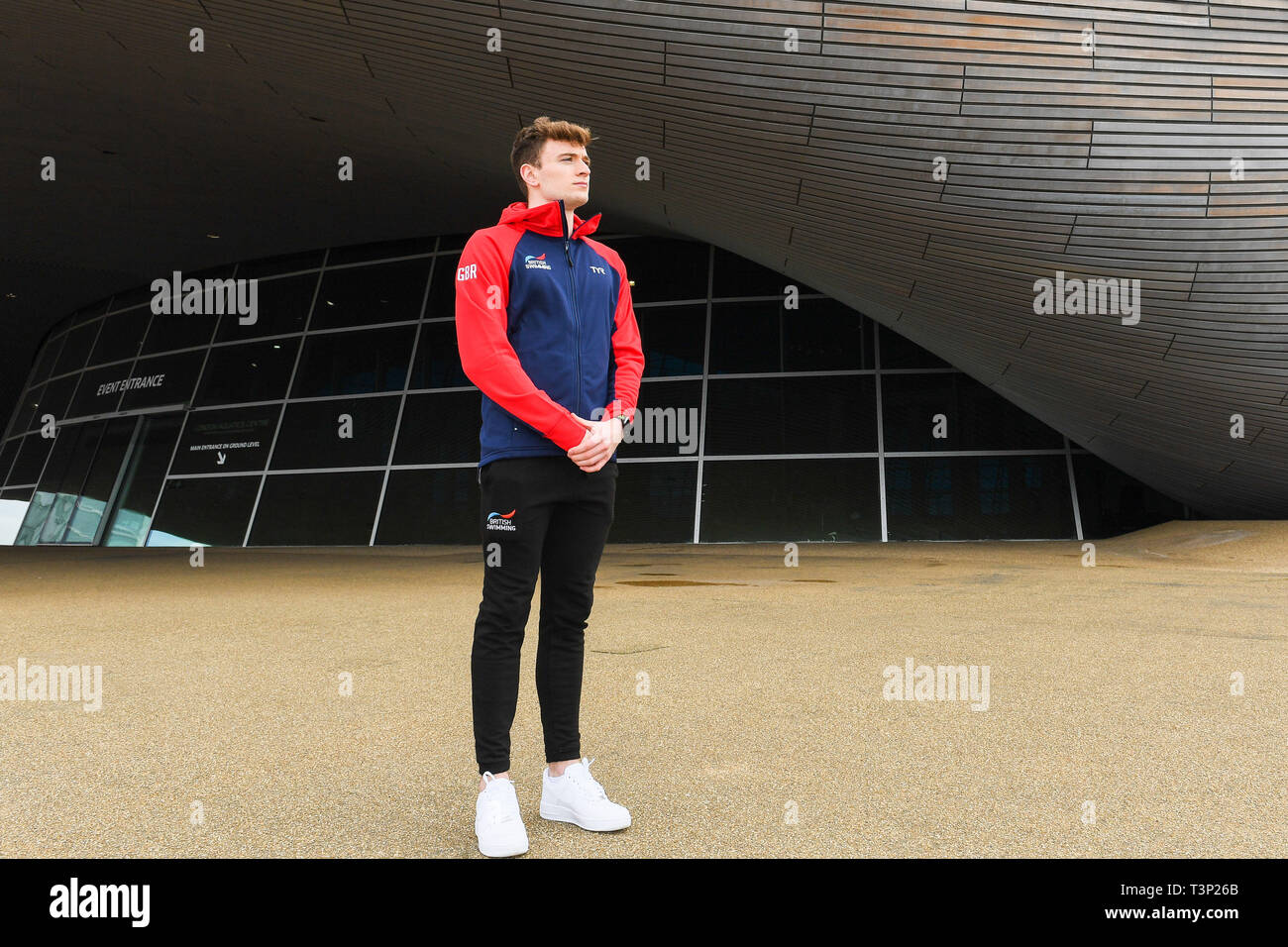 London, UK. 11th Apr, 2019. Matty Lee of Great Britain poses for ...