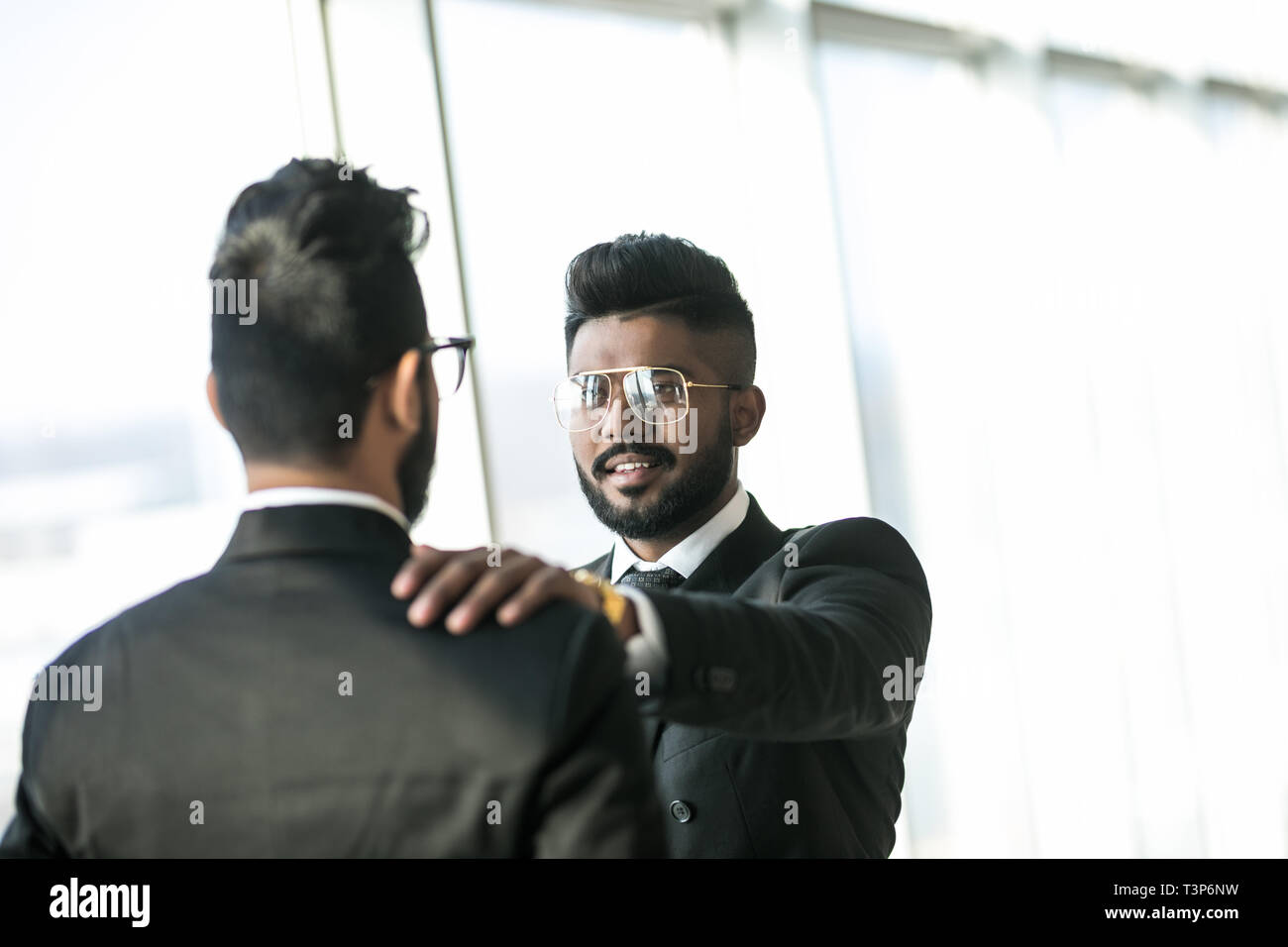 Hand Shoulder High Resolution Stock Photography and Images - Alamy