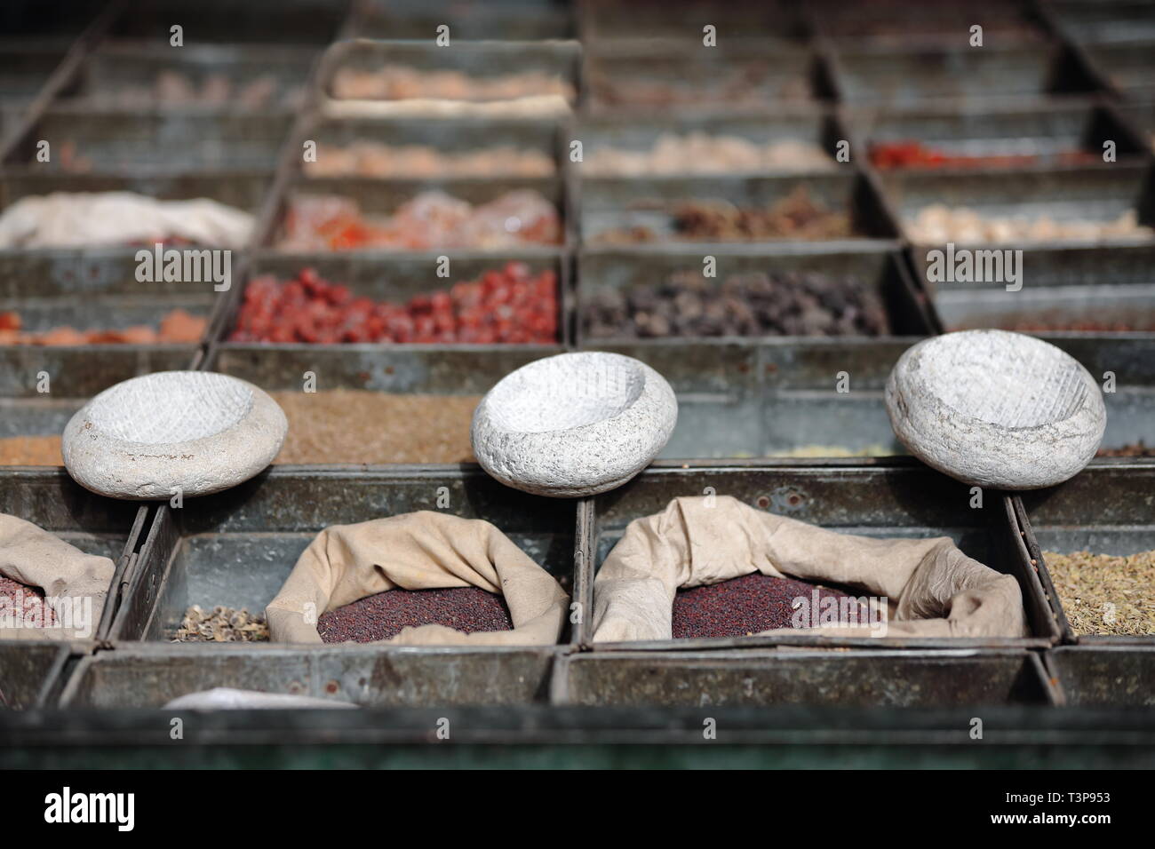 Food stall with sack of grain hi-res stock photography and images - Alamy