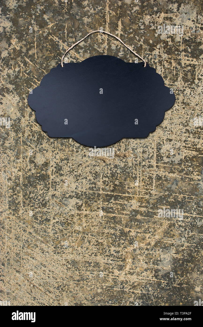 Black Empty Sign Board with string for hanging on wall Stock Photo - Alamy