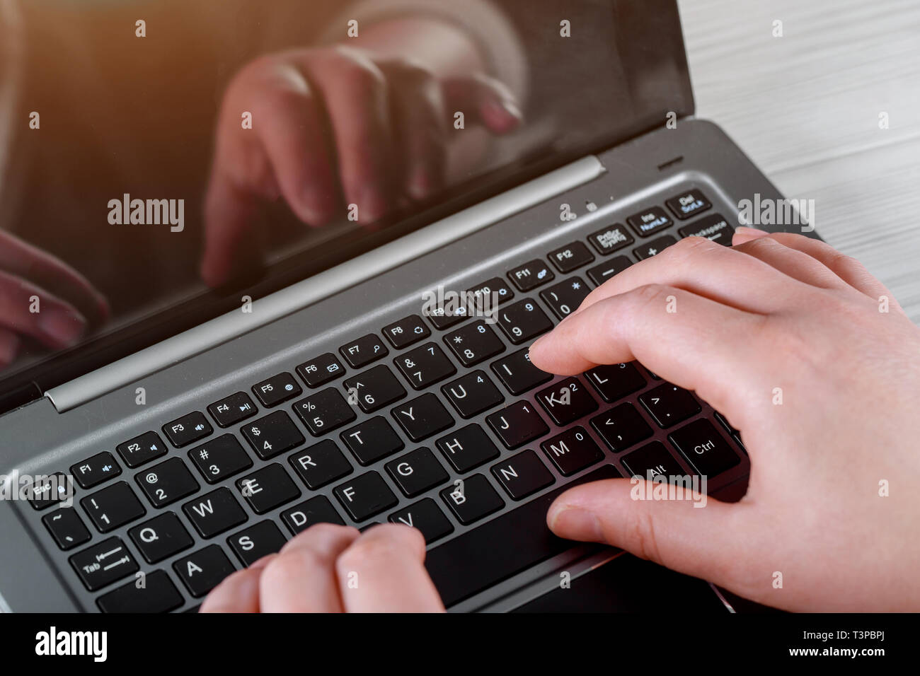 Woman women keyboard desk hi-res stock photography and images - Alamy