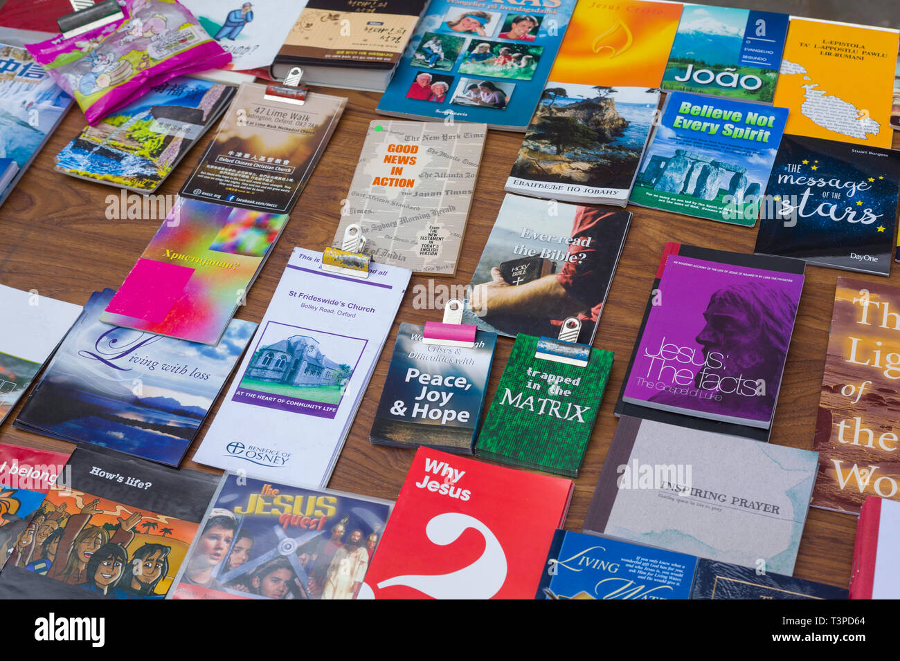 Religious pamphlets hi-res stock photography and images - Alamy