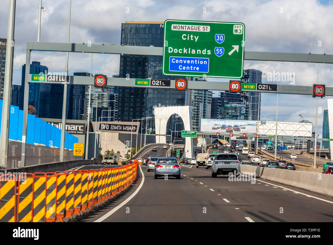 80 kmh speed sign hi-res stock photography and images - Alamy