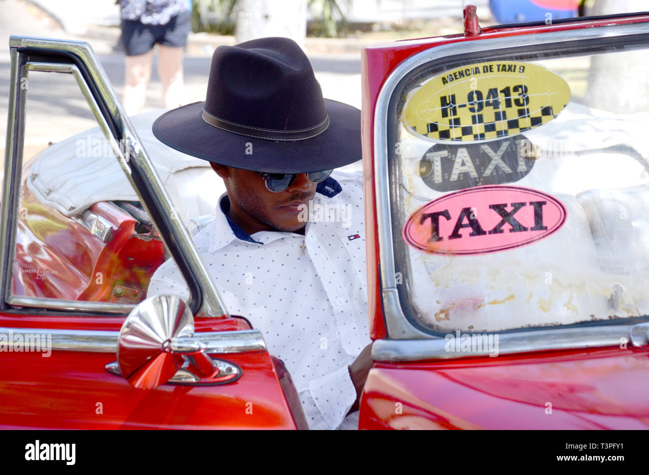 Taxi driver, Havana, Cuba Stock Photo - Alamy