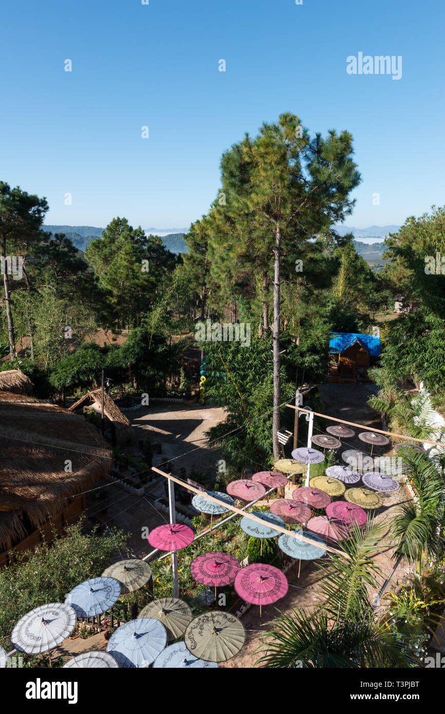 INLE LAKE, MYANMAR - 27 NOVEMBER, 2018: Vertical picture of traditional ...