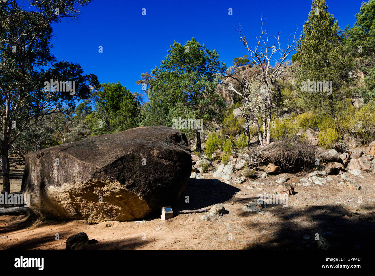 Eugowra and escort rock hi-res stock photography and images - Alamy