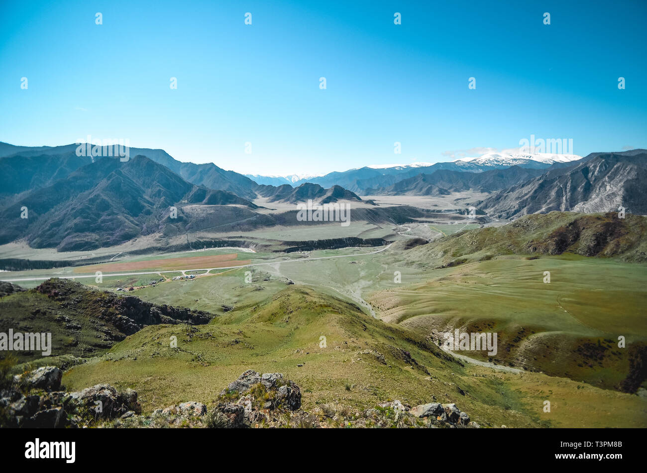 Mountain landscapes of the Chui tract, Altai. Valley Chuya ...