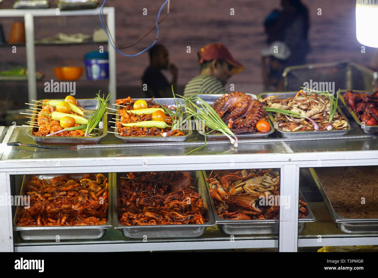 Food shop at Galle Face Green Park at the seaside of Colombo, the ...