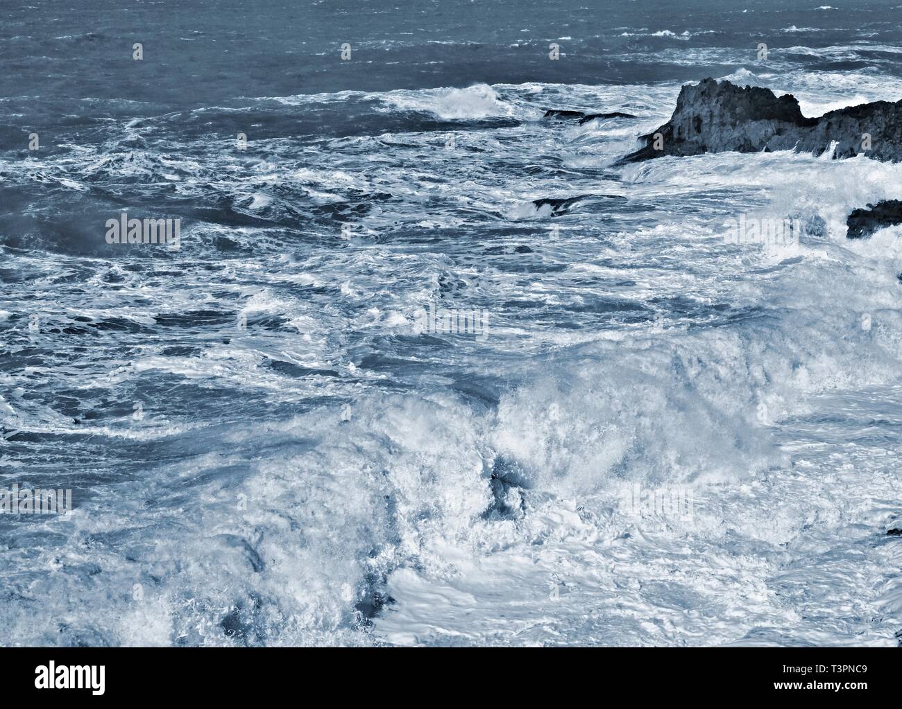 High flood waters waves hi-res stock photography and images - Alamy