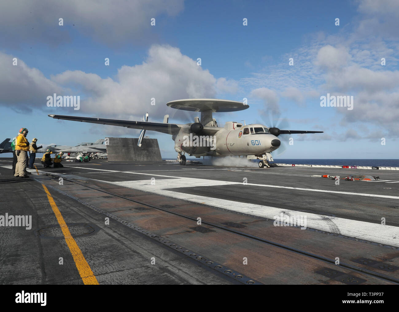 Part 121 carrier hi-res stock photography and images - Alamy