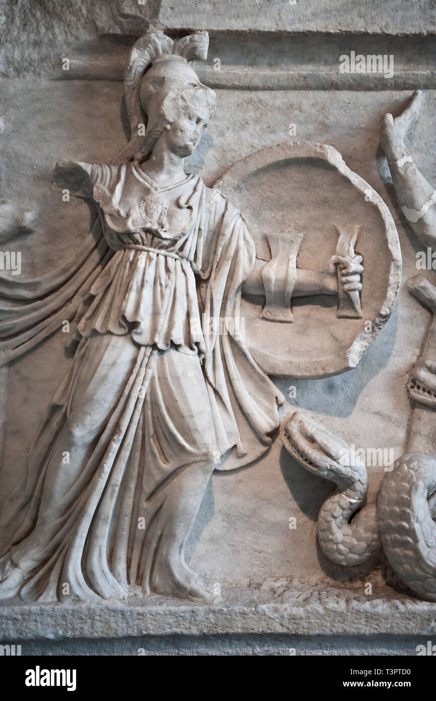 Roman relief sculpture hi-res stock photography and images - Alamy