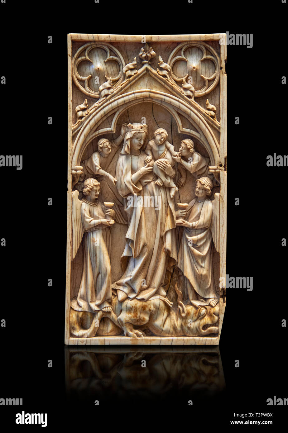 Medieval Gothic ivory diptych depicting the Virgin and child, made in Paris in the first quarter ...