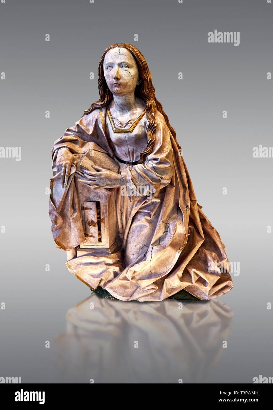 Alabaster statue hi-res stock photography and images - Alamy