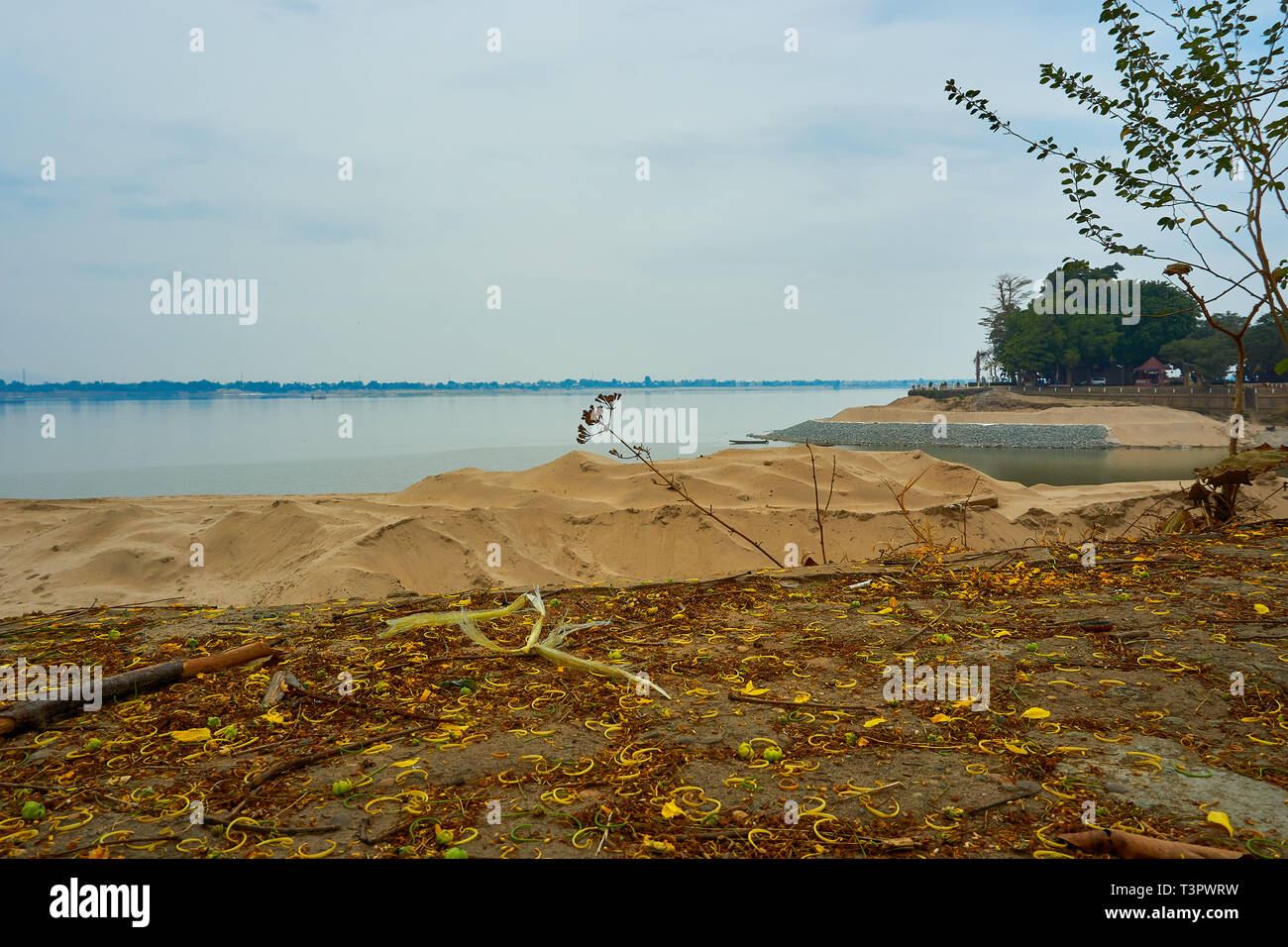 Top view of Pakse ,Mountain and Mekong River in Laos Stock Photo - Alamy