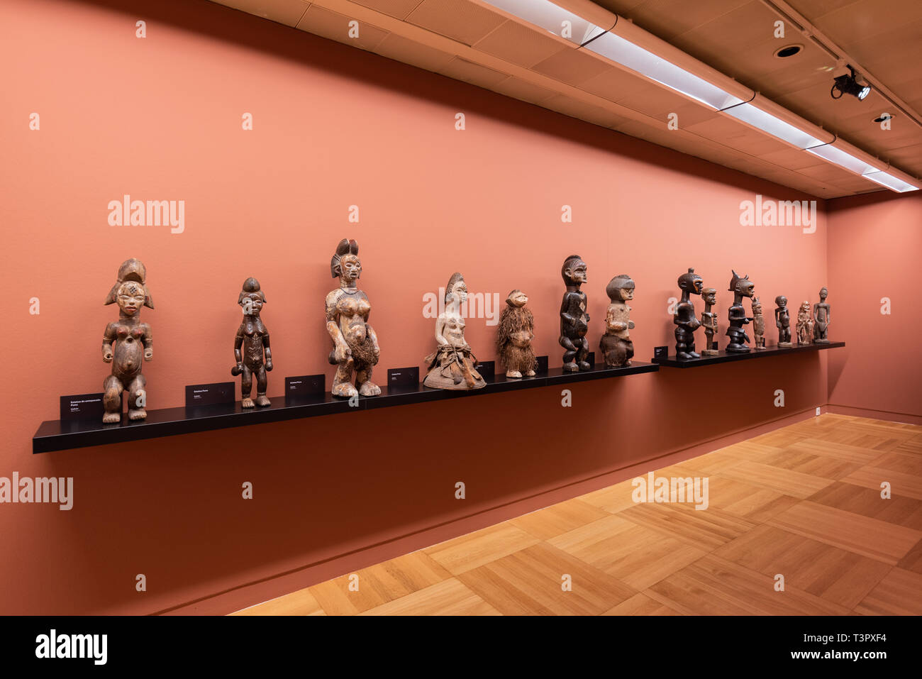 Sahara masks hi-res stock photography and images - Alamy