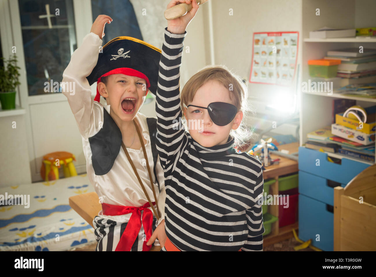 children play pirates Stock Photo - Alamy