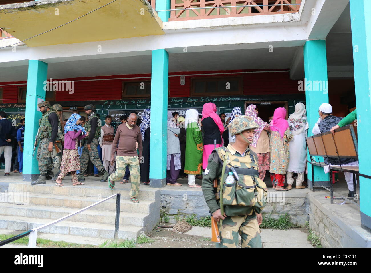 Indian elections queue hi-res stock photography and images - Alamy
