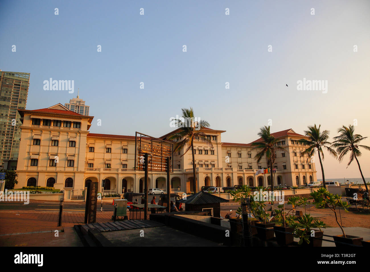 Galle face centre road hi-res stock photography and images - Alamy