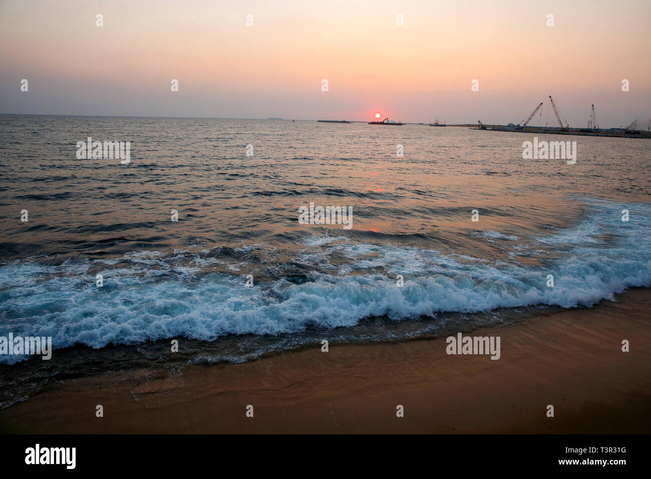 Colombo sri lanka tourism indian ocean man hi-res stock photography and ...