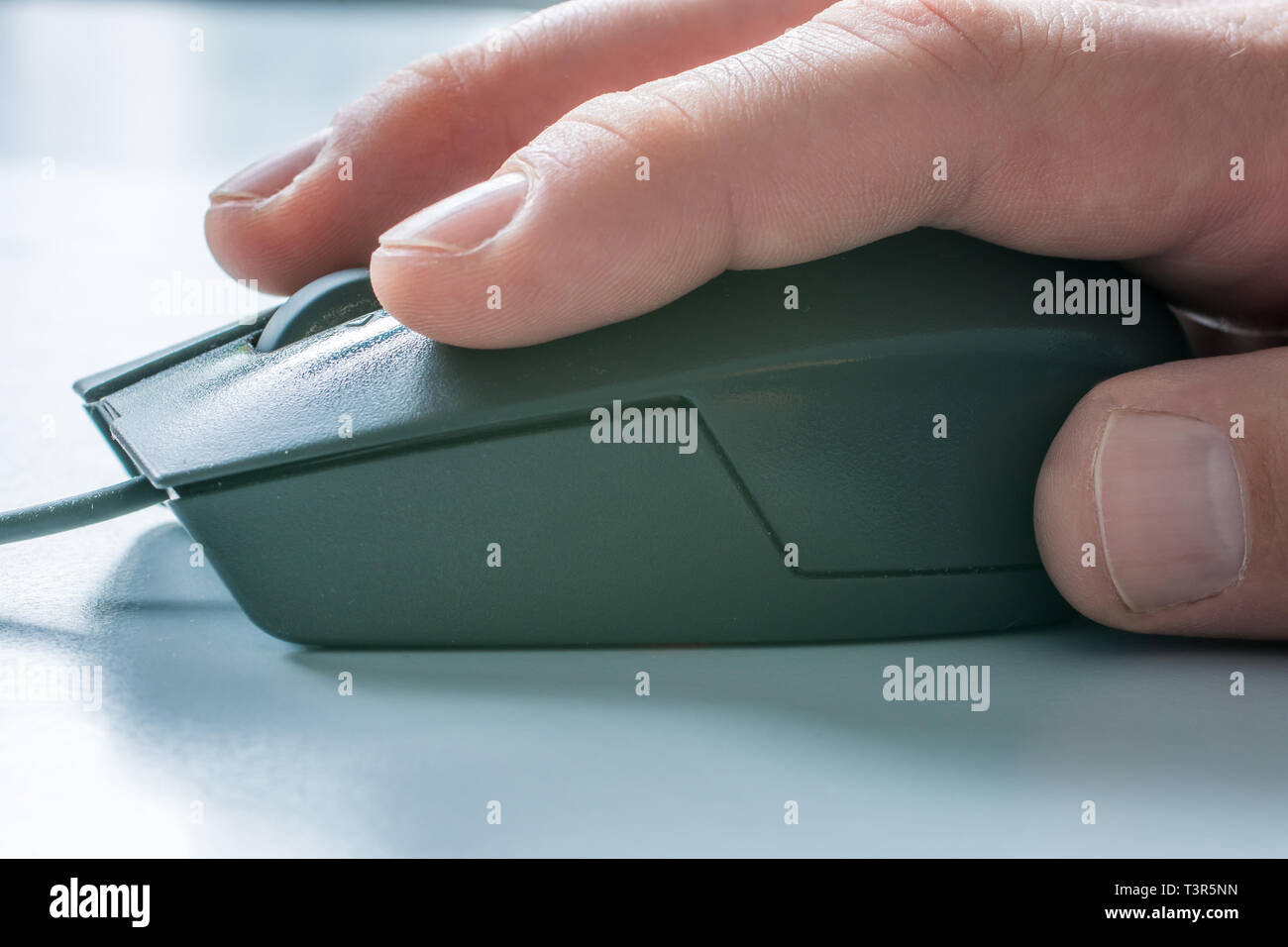 Optical mouse hi-res stock photography and images - Alamy
