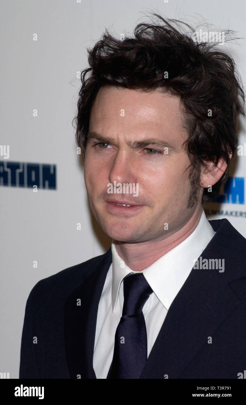 LOS ANGELES, CA. December 17, 2002: Actor HENRY THOMAS at the Los ...