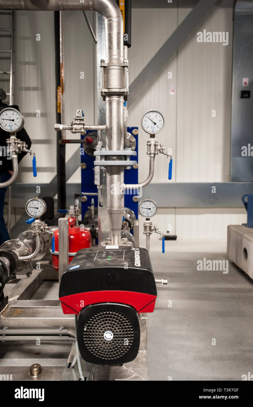 Industrial cold store hi-res stock photography and images - Alamy