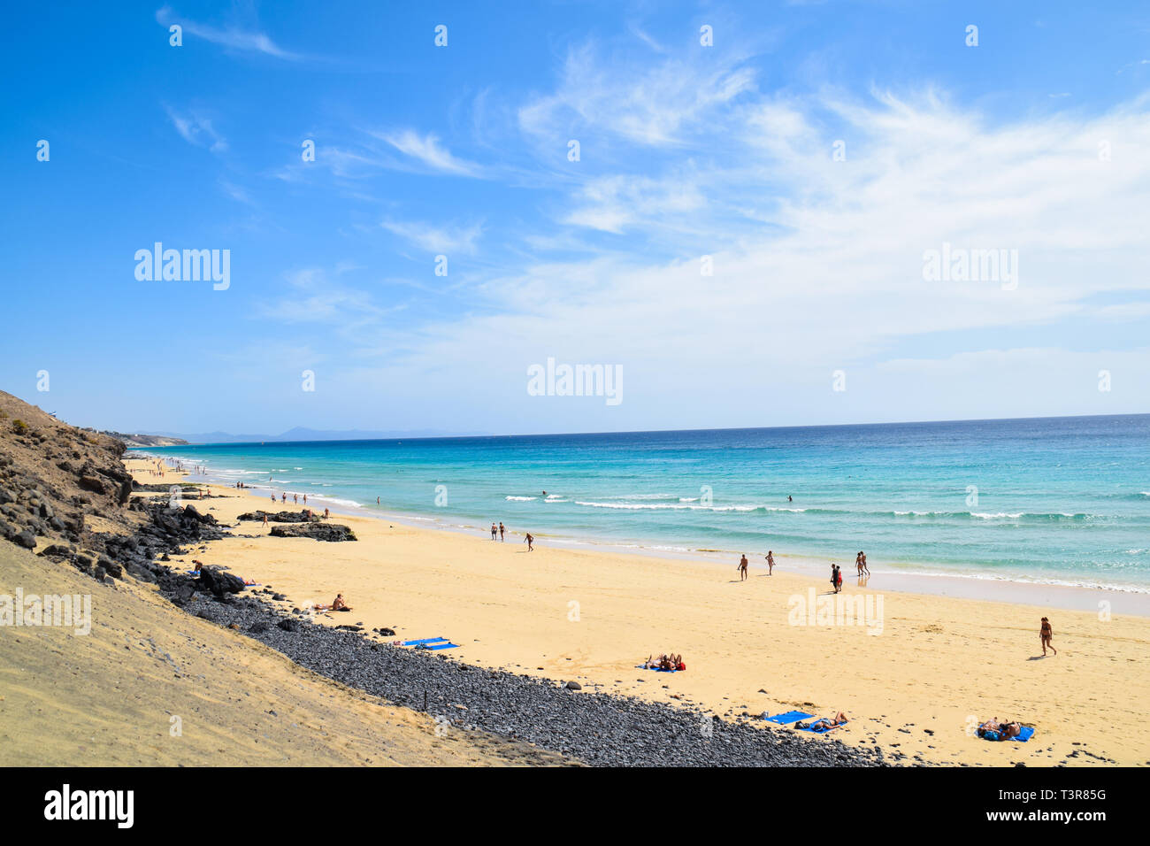 The amazing beach of Morro de Jable on Fuerteventura. Very wide beach ...