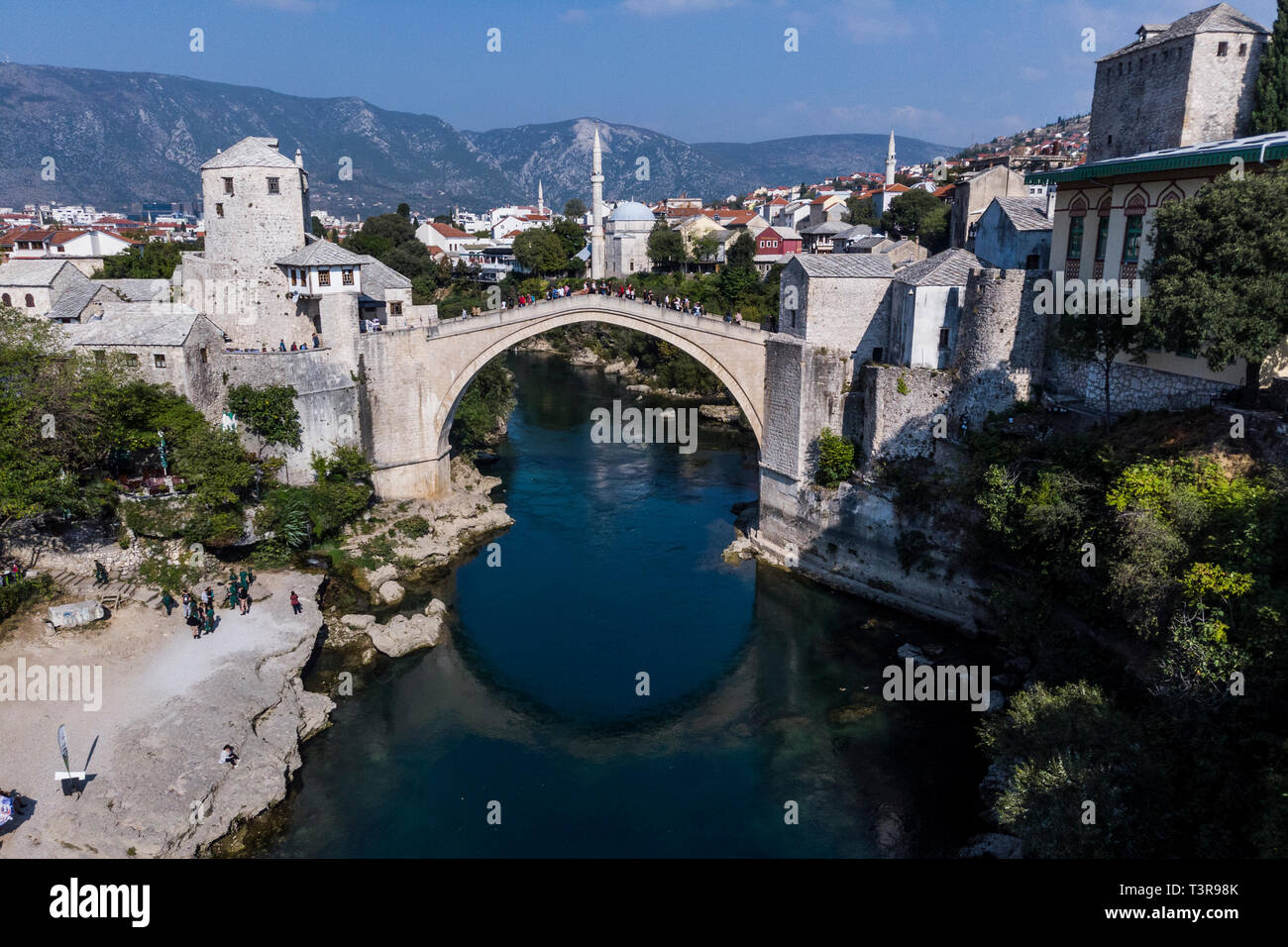 Old Bridge in Mostar above Neretva river inMostar, Bosnia and ...