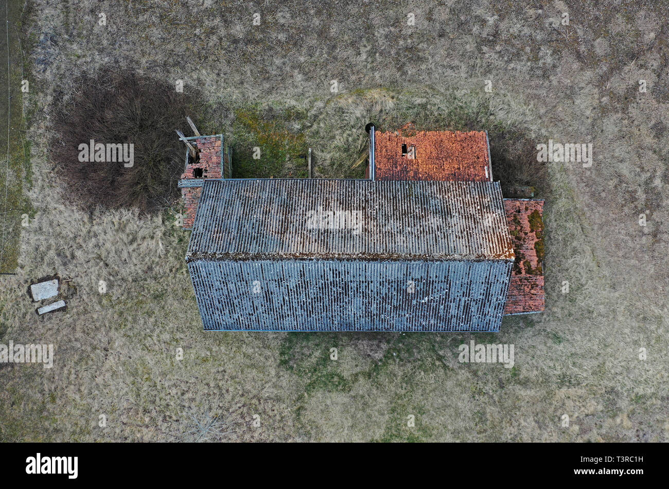 Adjacent agriculture house hi-res stock photography and images - Alamy