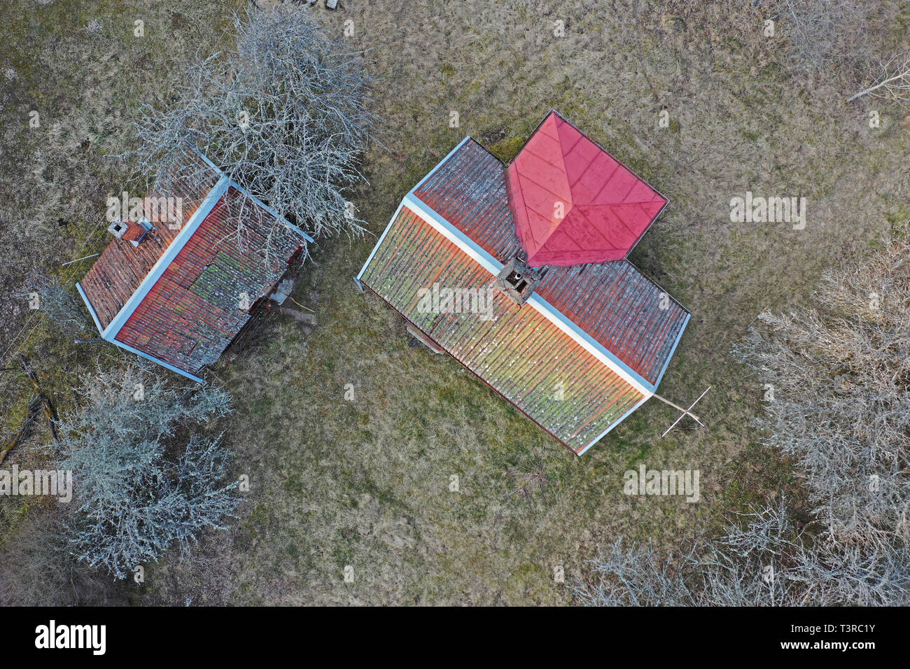 Abandoned farm, adjacent to forest, in the countryside Stock Photo - Alamy