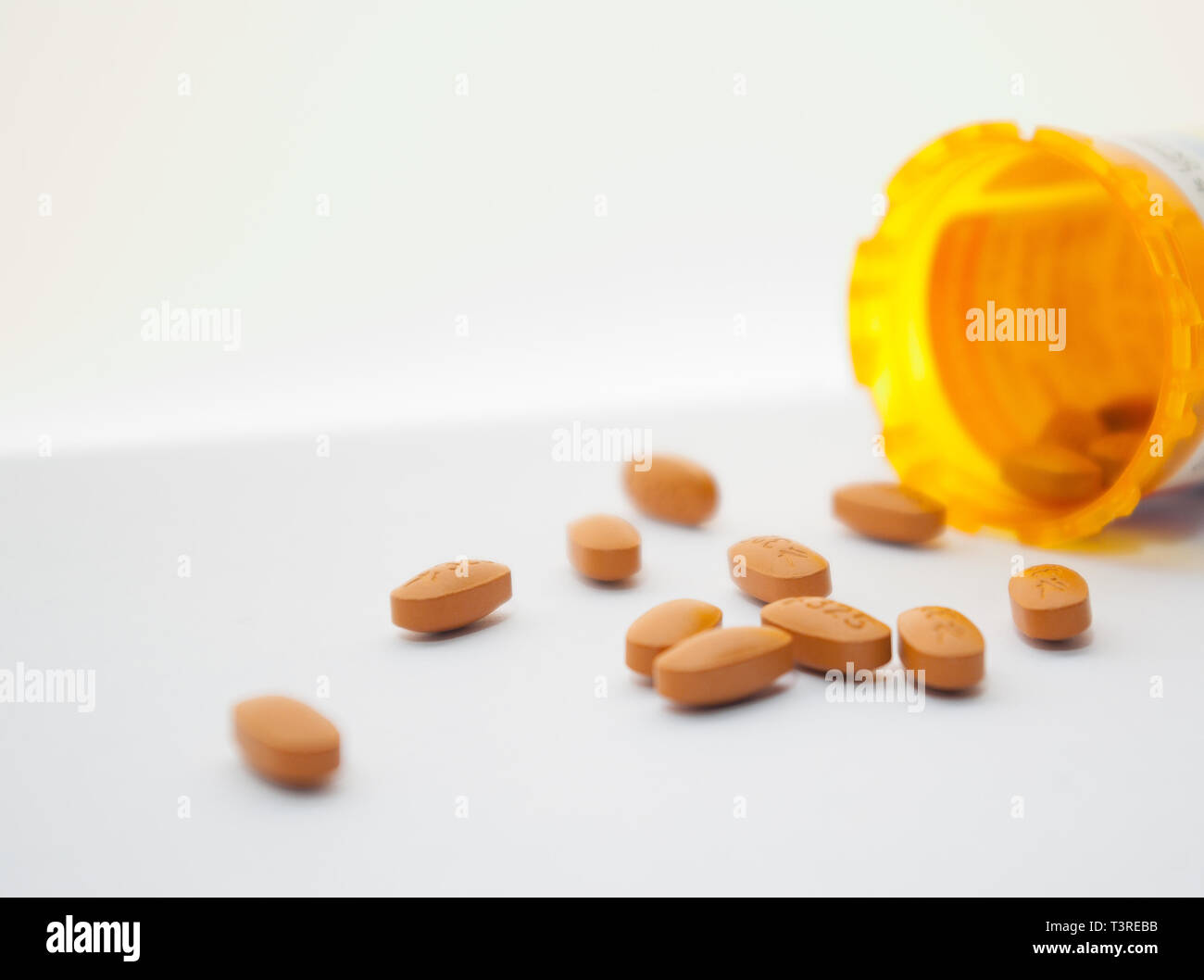 Spilled bottle hi-res stock photography and images - Alamy Spilled bottle hi-res stock photography and images - Alamy