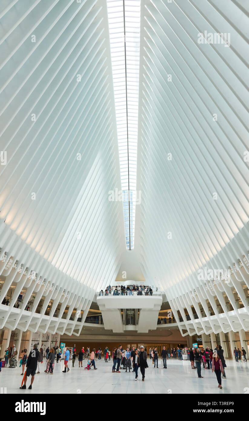 inside the Oculus Stock Photo - Alamy