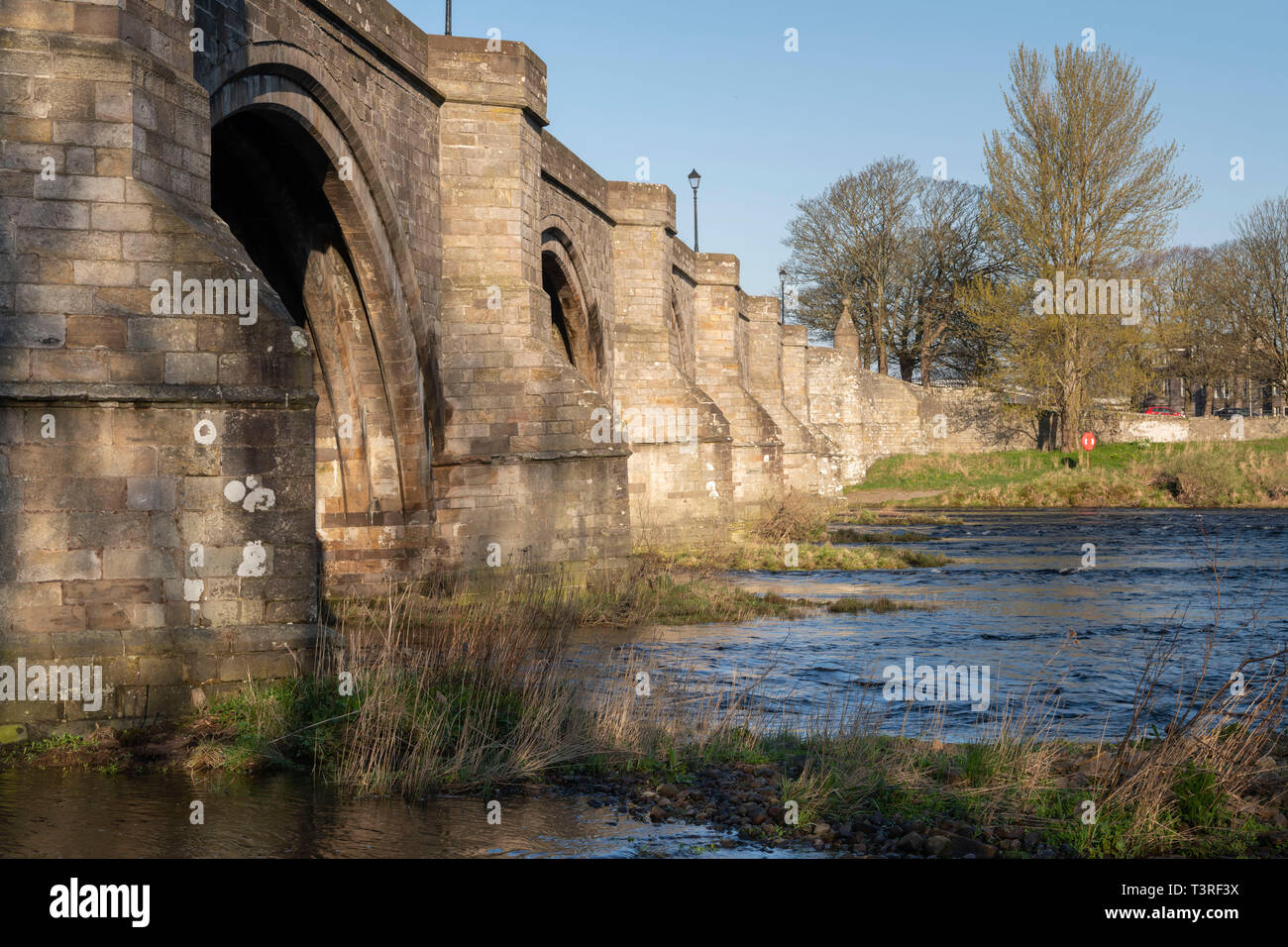 Bridge of dee aberdeen hi-res stock photography and images - Alamy