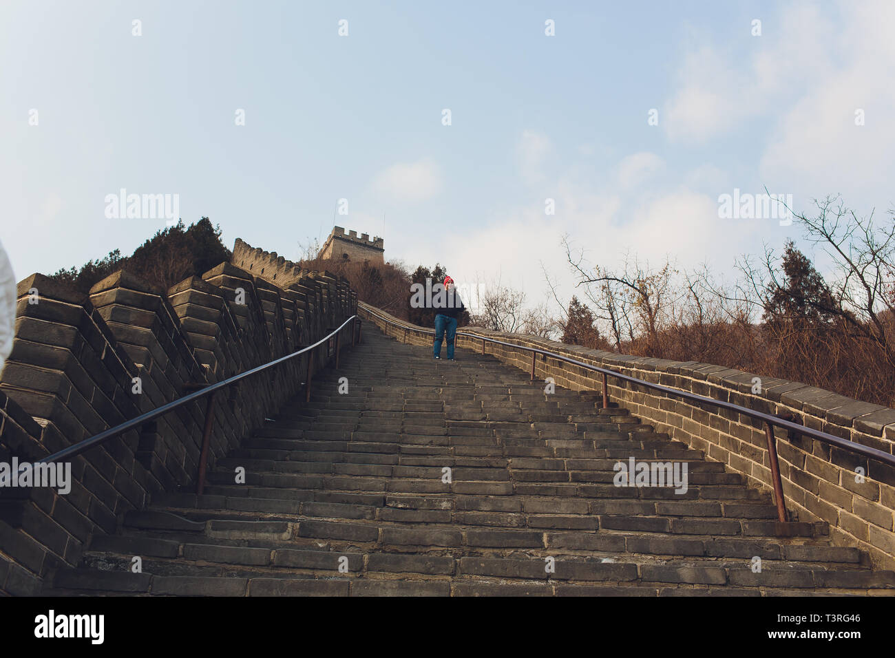 Foreign tourist great wall china hi-res stock photography and images ...