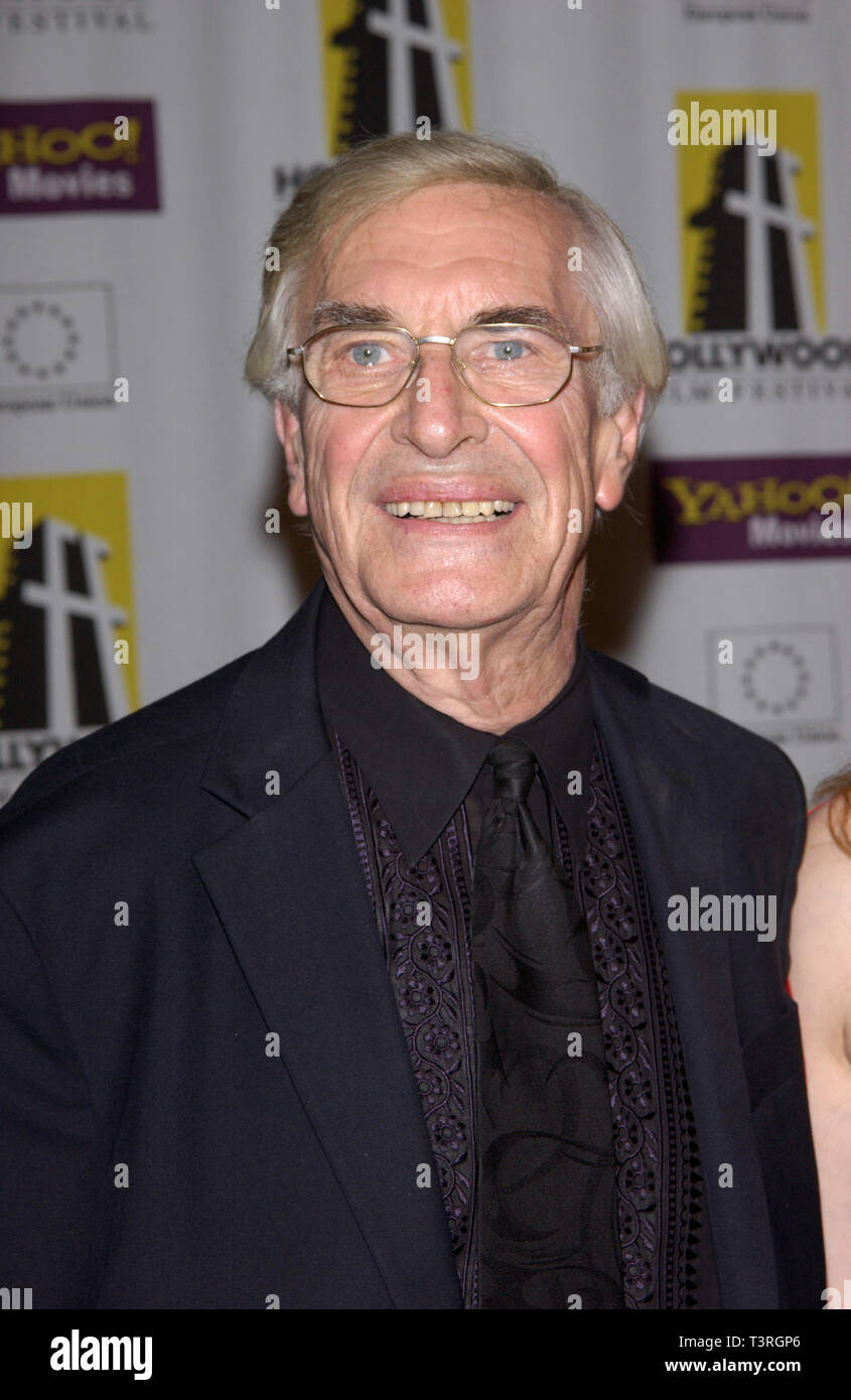 LOS ANGELES, CA. October 07, 2002: Actor MARTIN LANDAU & daughter SUSAN ...