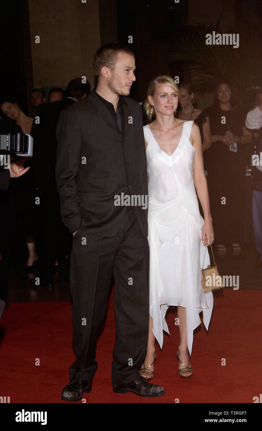 LOS ANGELES, CA. October 07, 2002: Actor HEATH LEDGER & actress ...